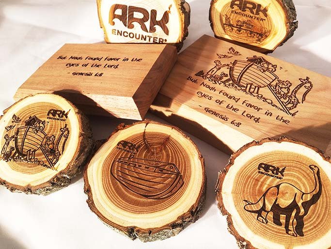 Seni Grafir Kayu dan Akrilik - Inacraft News